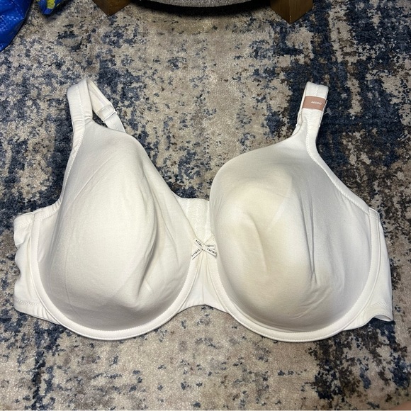 Cacique | Intimates & Sleepwear | Nwt Cacique White Underwired Bra Size ...